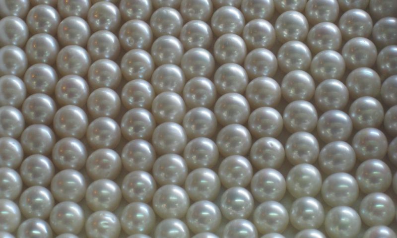 Raw Pearls to launch new product photography service at IJL | Jewellery ...