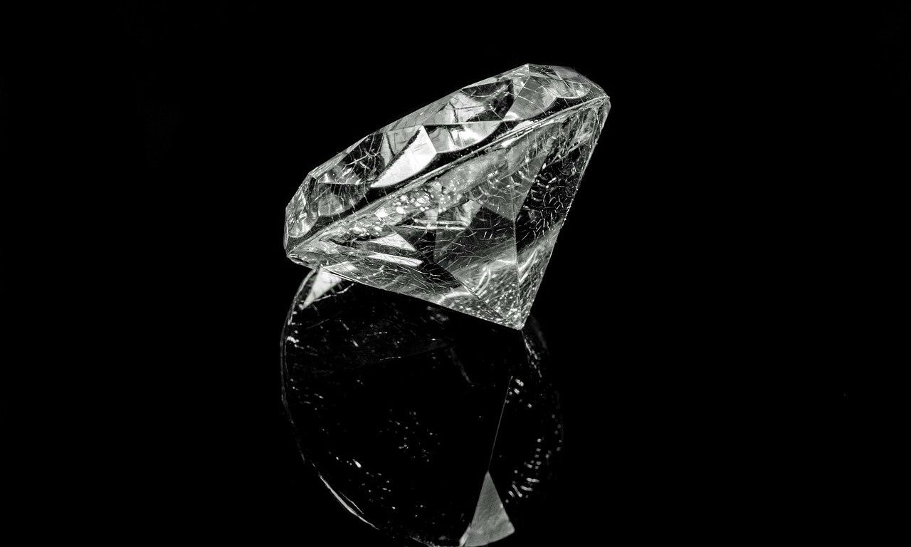 Aether creates first ‘air-made’ diamonds | Jewellery Focus